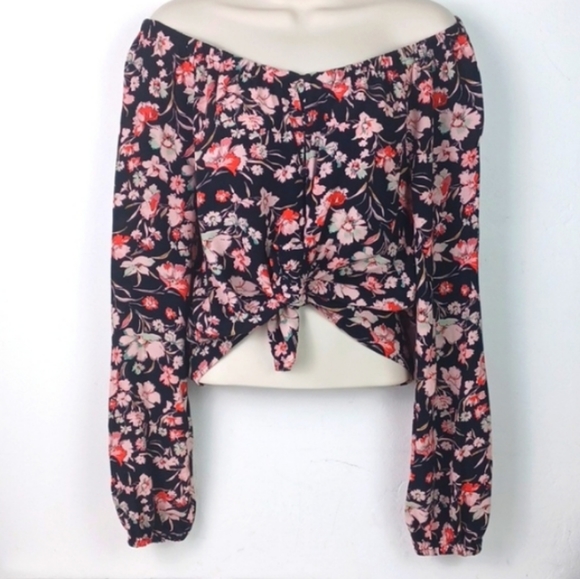 Sanctuary | Tops | Sanctuary Delightful Black Dainty Floral Off ...